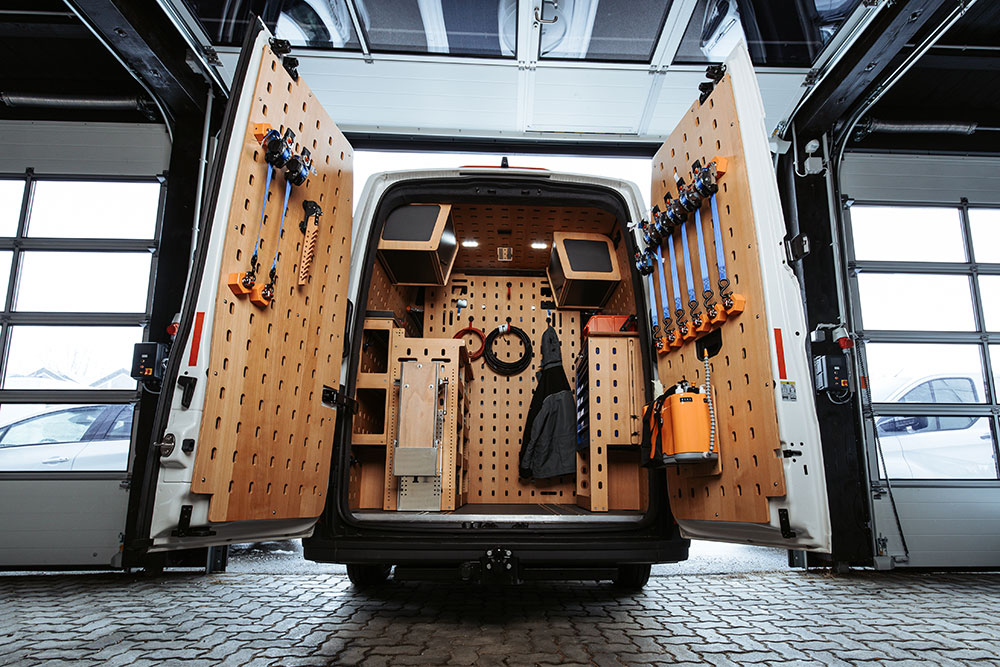 Home - Self Made Van